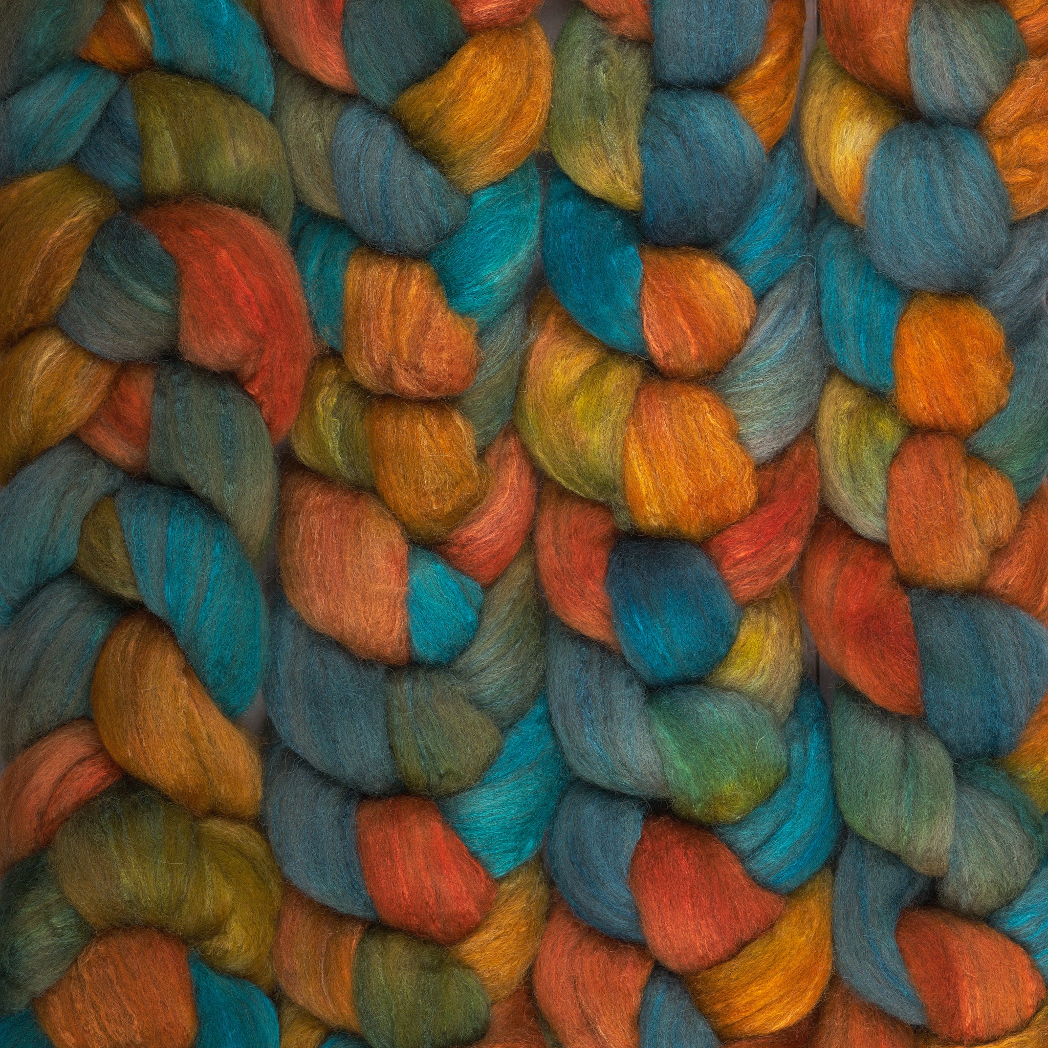 Bluefaced Leicester Spinning Fiber – The Maid and Spindle Fiber Arts Co